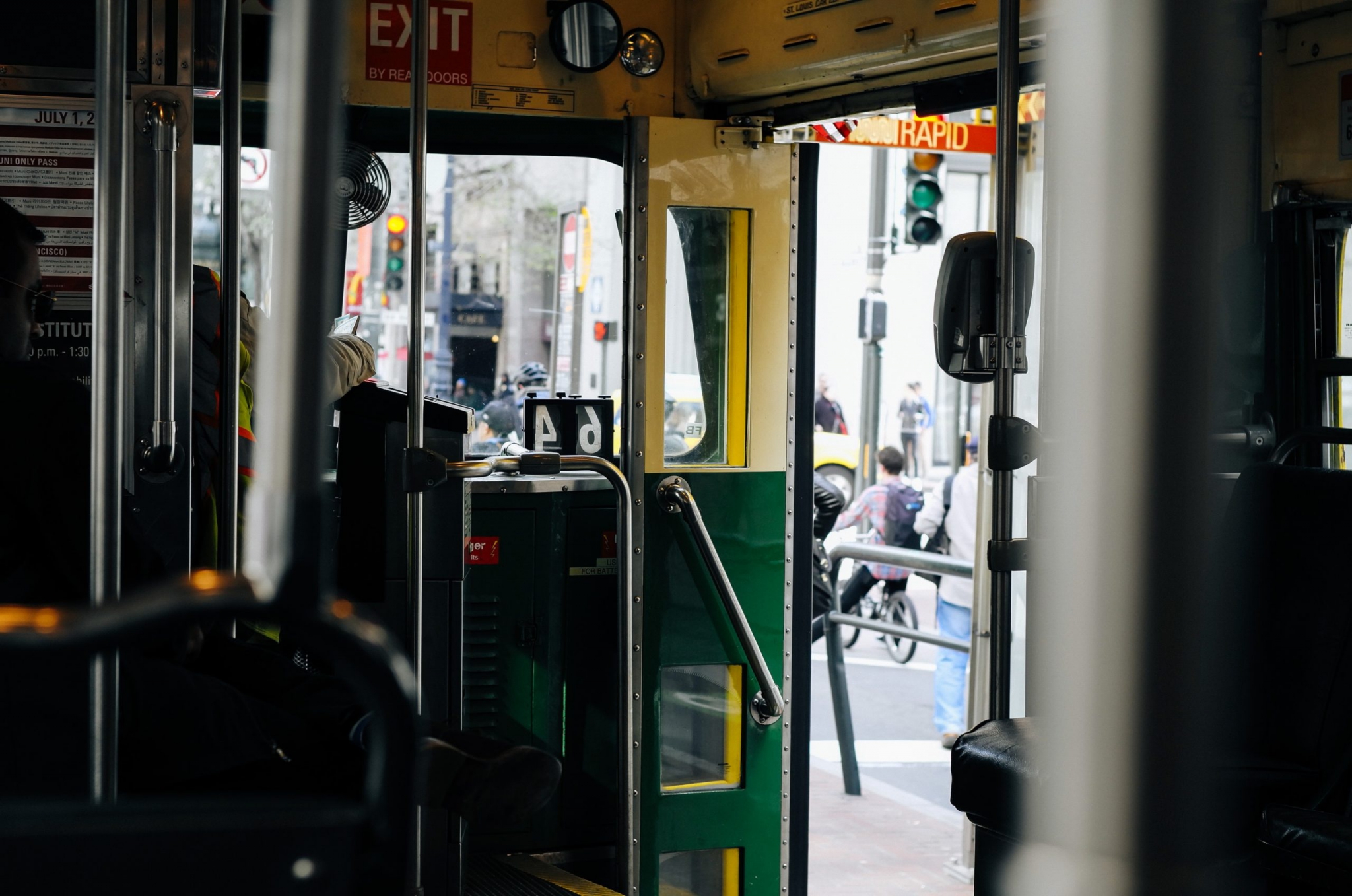 Benefits & Challenges of Public Transit for Students - TransLoc